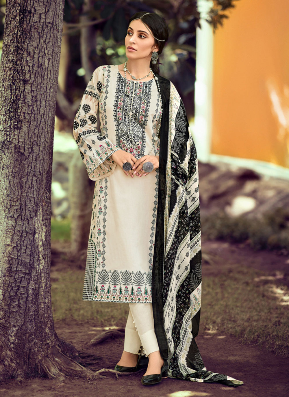 Shop White Cotton Lawn Embroidered Work Pant Style Suit for Ceremonial ...