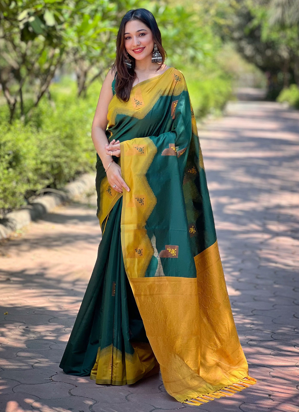 Buy Woven and Zari Work Banarasi Silk Traditional Saree In Green for ...